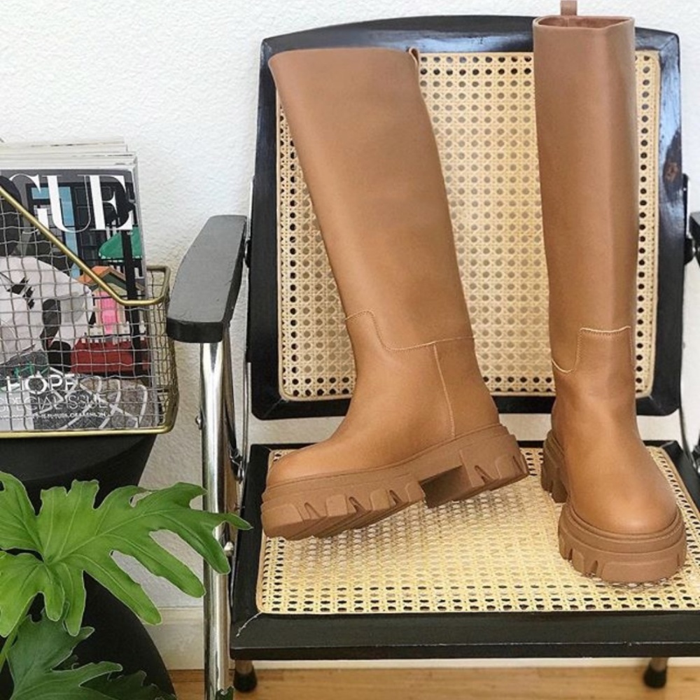 Camel Warm Track Sole Combat Boots - Gem